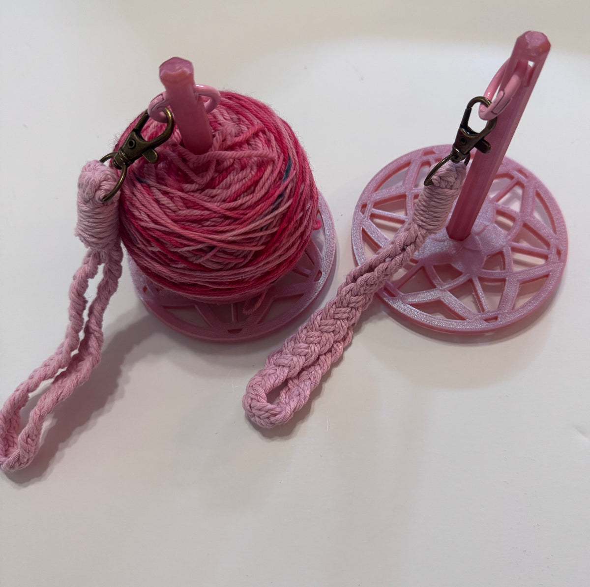 Lotus Flower Yarn Buddy 3D Printed – Southern Skeins